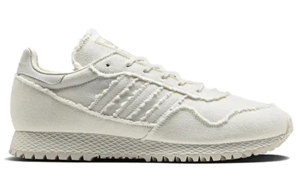 Adidas Daniel Arsham X New York "chalk White" Sneakers