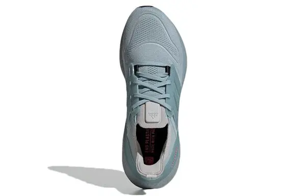 Adidas Ultraboost 22 Sneakers - Grey