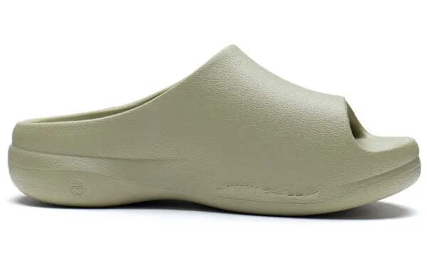 LI-NING Counterflow Shock Absorption Sports Slippers - Default Color