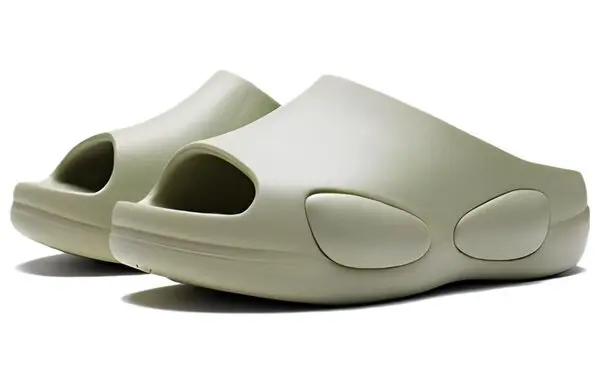 LI-NING Counterflow Shock Absorption Sports Slippers - Default Color
