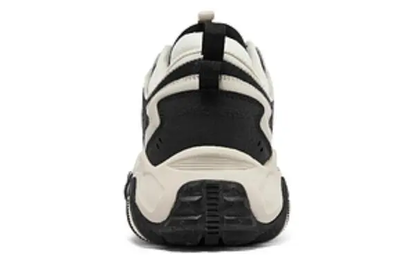 Sketchers Thurston Trail Sneakers