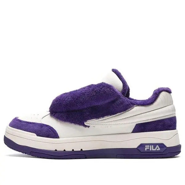 FILA Mix Low Skate Shoes With Fur Detailing And Chain Embellishments - White/purple