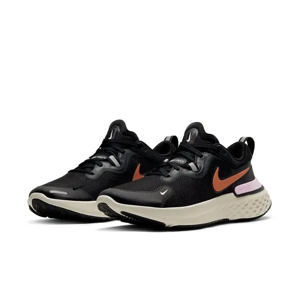 Nike React Miler Athletic Sneakers - Black