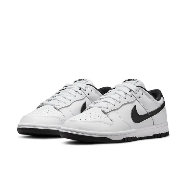Nike Dunk Low Sneakers - White/black