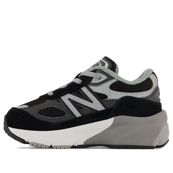 NEW BALANCE 990v6 Sneakers - Black/silver