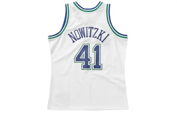 Mitchell & Ness Dallas Mavericks Dirk Nowitzki 1998-99 Swingman Jersey