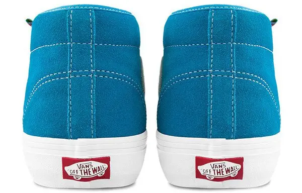 VANS The Simpsons X Chukka Pro Sneakers - Blue