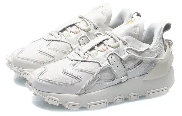 LI-NING Counterflow Low Sneakers