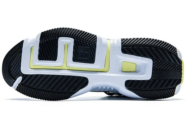 361 DEGREES Cross Fire Basketball Shoes - Black/white