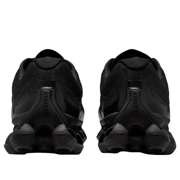 Nike Liquid Max Sneakers - Black