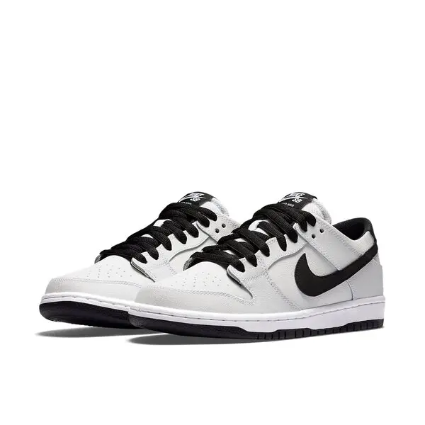 Nike Dunk Low Pro "ishod Wair" Sneakers - White