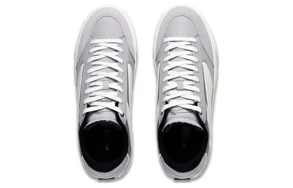LI-NING Badfive Wave 180 Low Top Sneakers