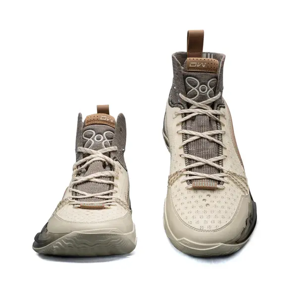 LI-NING Wade 808 3 Ultra V2 'year Of The Dragon' Abau013-9 Sneakers - Beige/brown
