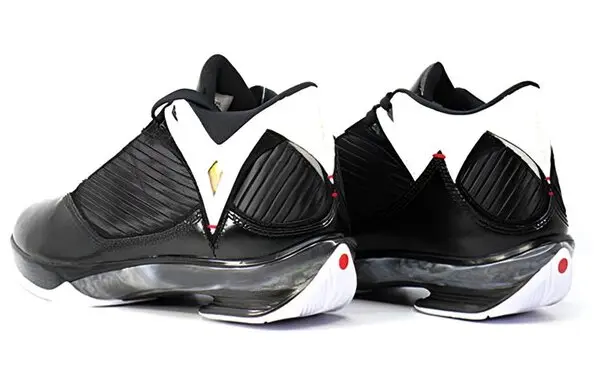 JORDAN 2009 Mid Top Sneakers