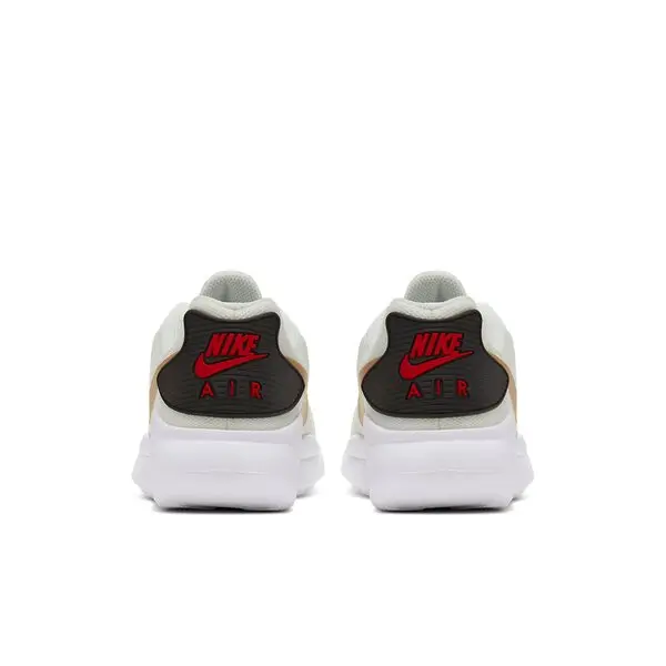 Nike Max Oketo Sneakers - White/gold