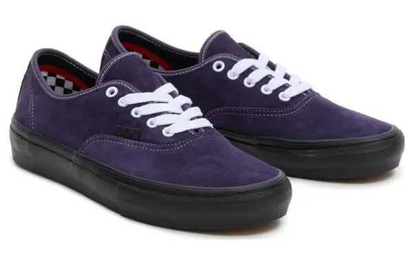 VANS Skate Authentic Pig Suede Sneakers