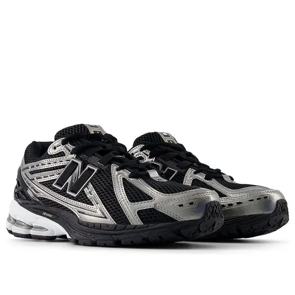 NEW BALANCE 1906r Athletic Sneakers