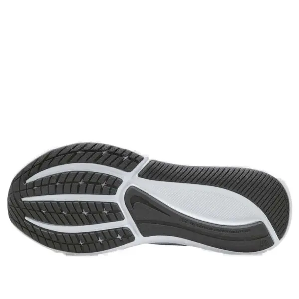 Nike Star Runner 3 Low Top Sneakers