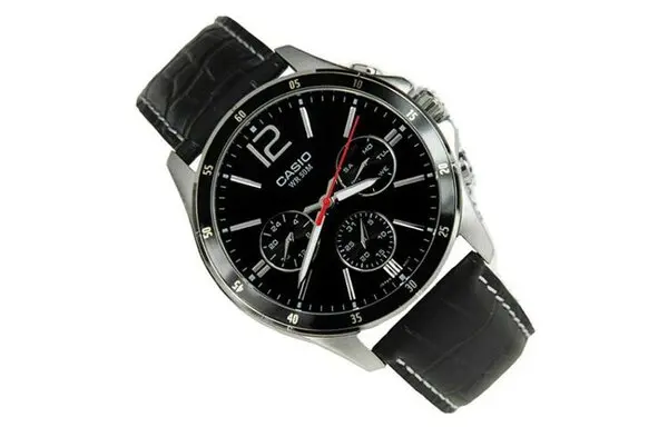 Casio Analog Quartz Watch With Leather Strap