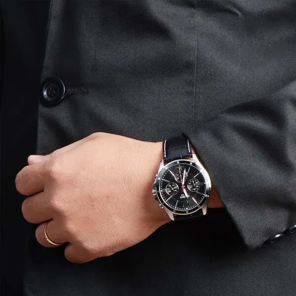Casio Analog Quartz Watch With Leather Strap