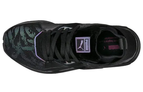 PUMA B.o.g. Swan Sneaker