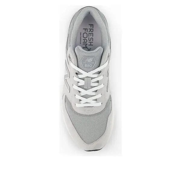 NEW BALANCE 880 Athletic Sneakers
