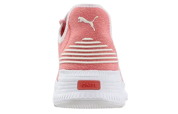 PUMA Avid Evoknit Low Top Sneakers - Pink