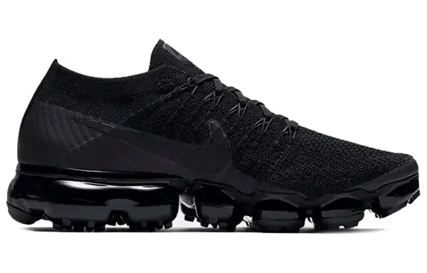 Nike Vapormax 'triple 2.0' Sneakers