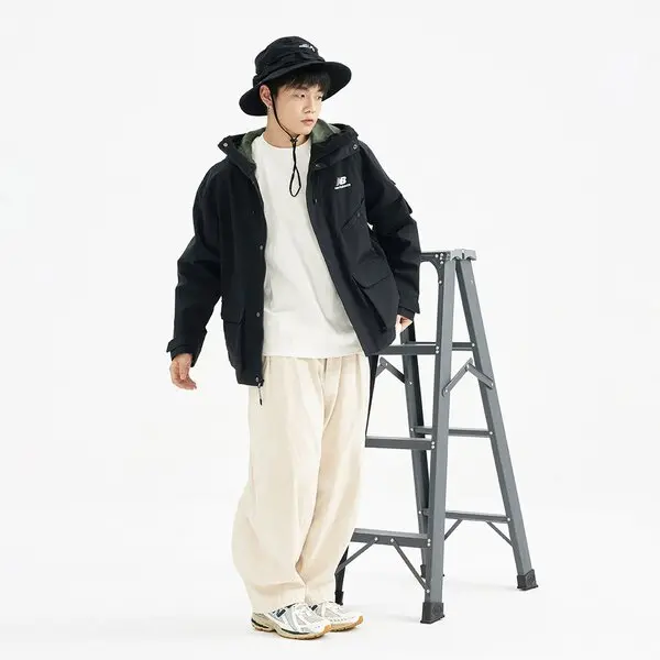 NEW BALANCE Logo Sportswear Hooded Jacket