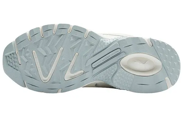 PUMA Axis Tr Low Top Sneakers