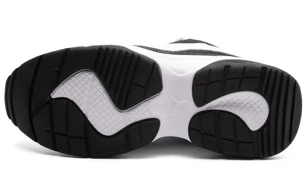 PUMA Cilia Patent Sneakers
