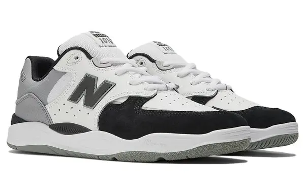 NEW BALANCE 1010 Numeric Sneakers - White/black