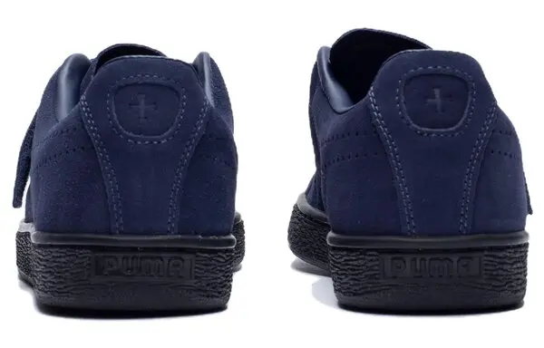 PUMA Suede Classic V X Noah Sneakers
