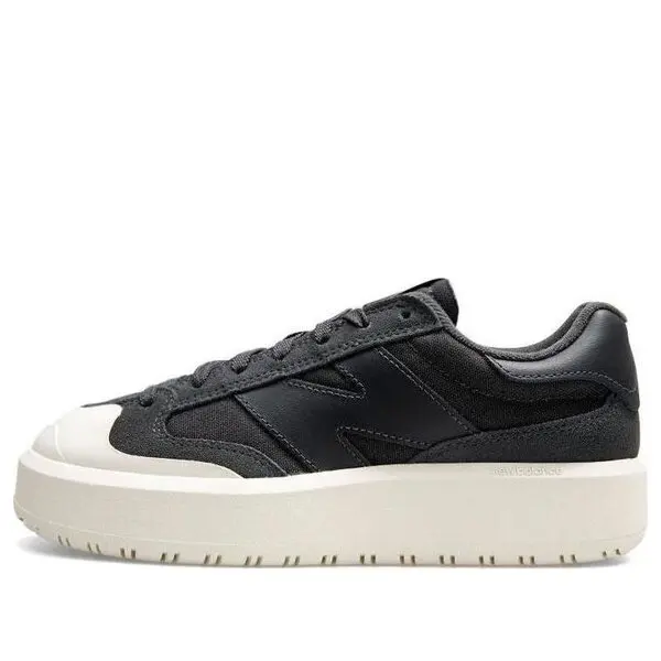 NEW BALANCE Ct302 Sneakers - Black