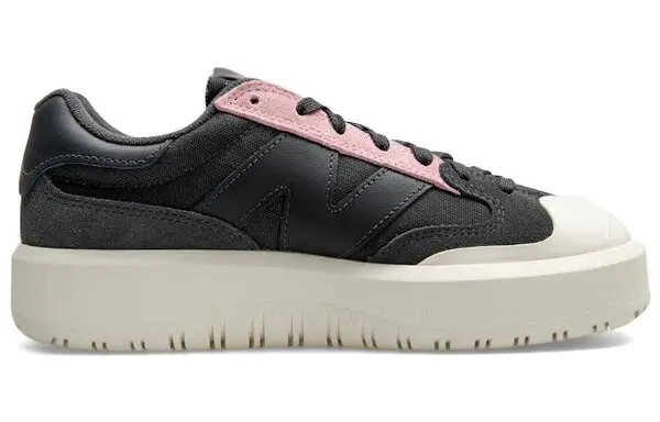 NEW BALANCE Ct302 Sneakers - Black