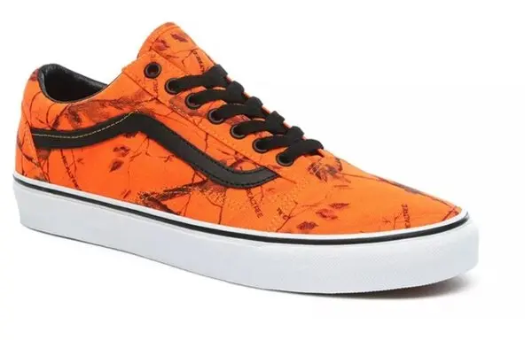 VANS Realtree X Old Skool 'blaze Camo' Sneakers - Orange/white