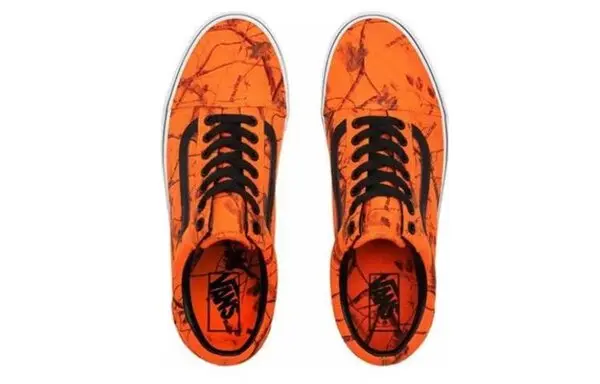 VANS Realtree X Old Skool 'blaze Camo' Sneakers - Orange/white