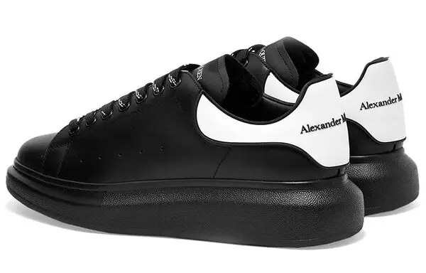 Alexander McQueen Oversized Sneaker - Black/white