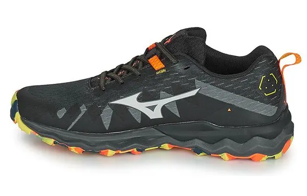 Mizuno Wave Daichi 6 Athletic Sneakers
