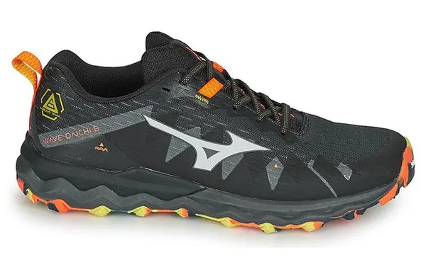 Mizuno Wave Daichi 6 Athletic Sneakers