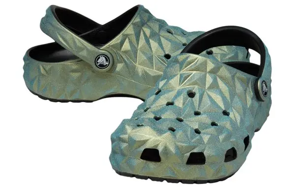 CROCS Classic Iridescent Geometric Clog - Green/black