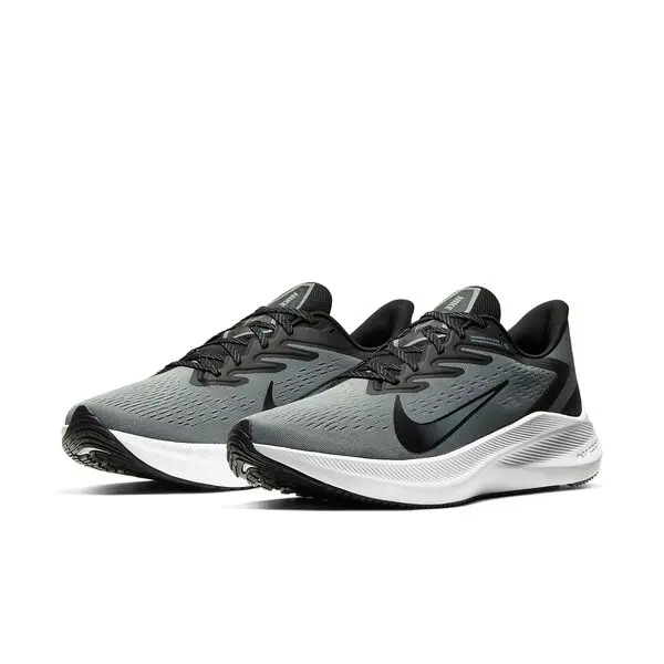 Nike Zoom Winflo 7 Athletic Sneakers