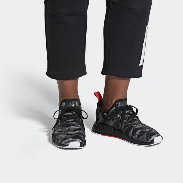 Adidas Nmd_r1 Nyc Low Top Sneakers - Black