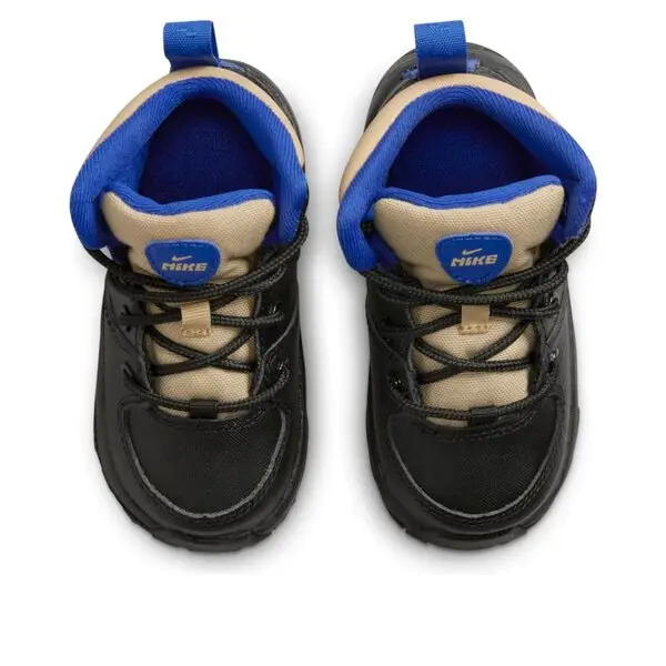 Nike Manoa Boots