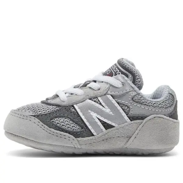 NEW BALANCE 990 V6 Sneakers
