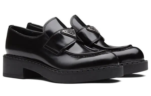 Prada Leather Loafers - Black/silver