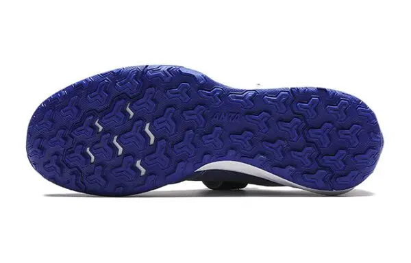 ANTA Soccer Shoes Silver