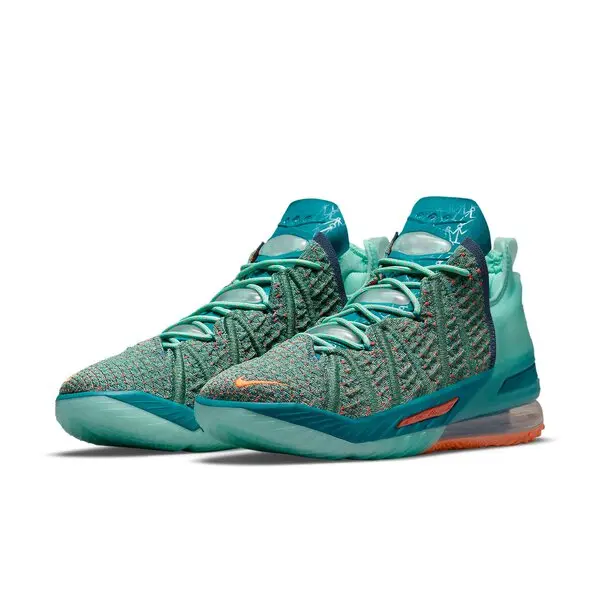 Nike Lebron 18 "we Are Family" Sneakers - Green/orange