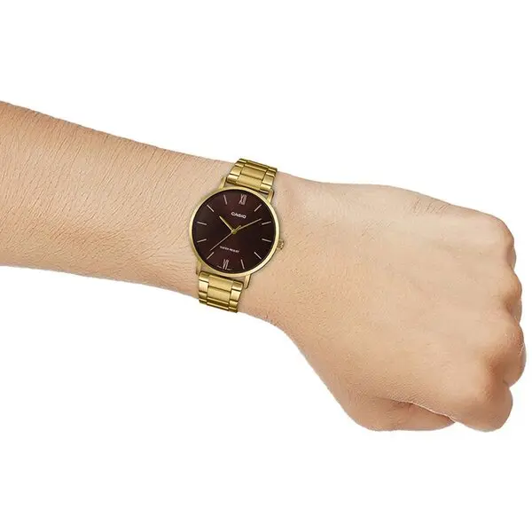 Casio Analog Quartz Watch With Stainless Steel Strap - Brown