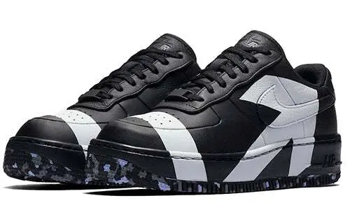 Nike Force 1 Low Upstep Sneakers